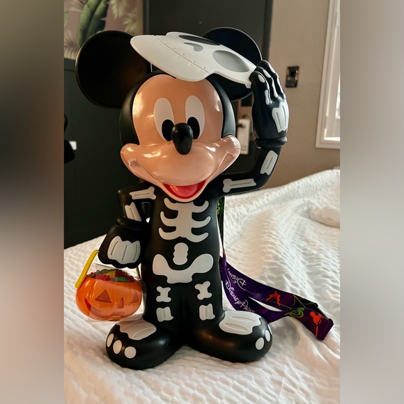 Disney | Holiday | Skeleton Mickey Popcorn Bucket Glow In The Dark ...